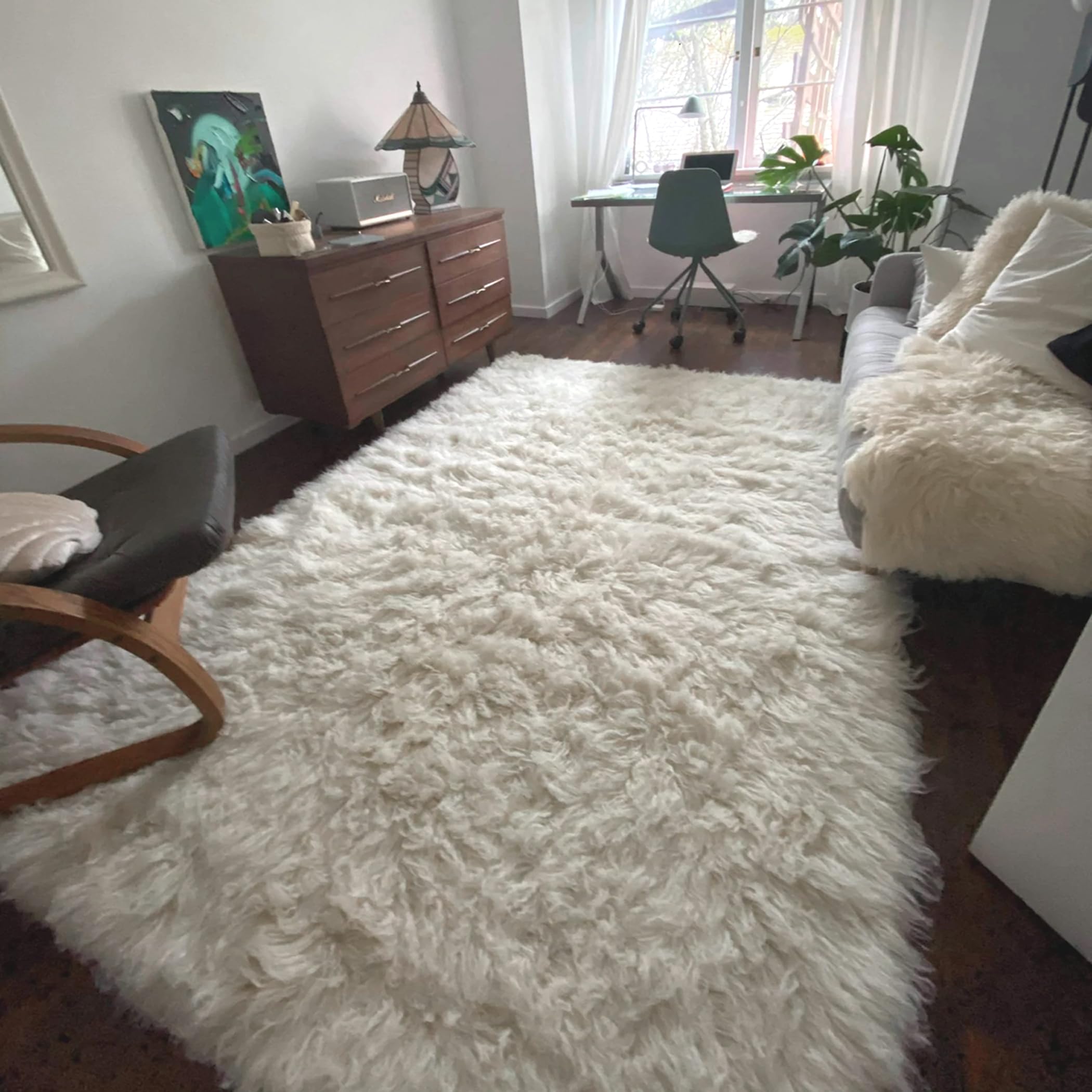Super Thick 6x9 Greek Flokati Rug. Long 3.5” Organic Wool Pile. Shaggy Natural Wool Area Rug.