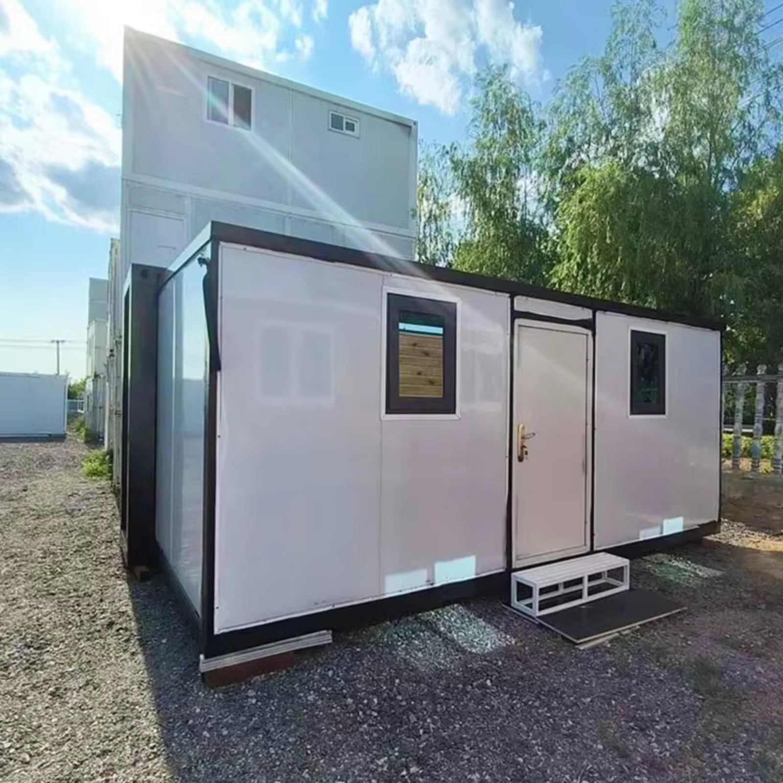 Anti-Seismic Expandable House Insulated Folding Prefabricated Home 5 Bedroom with Bathroom Soundproof