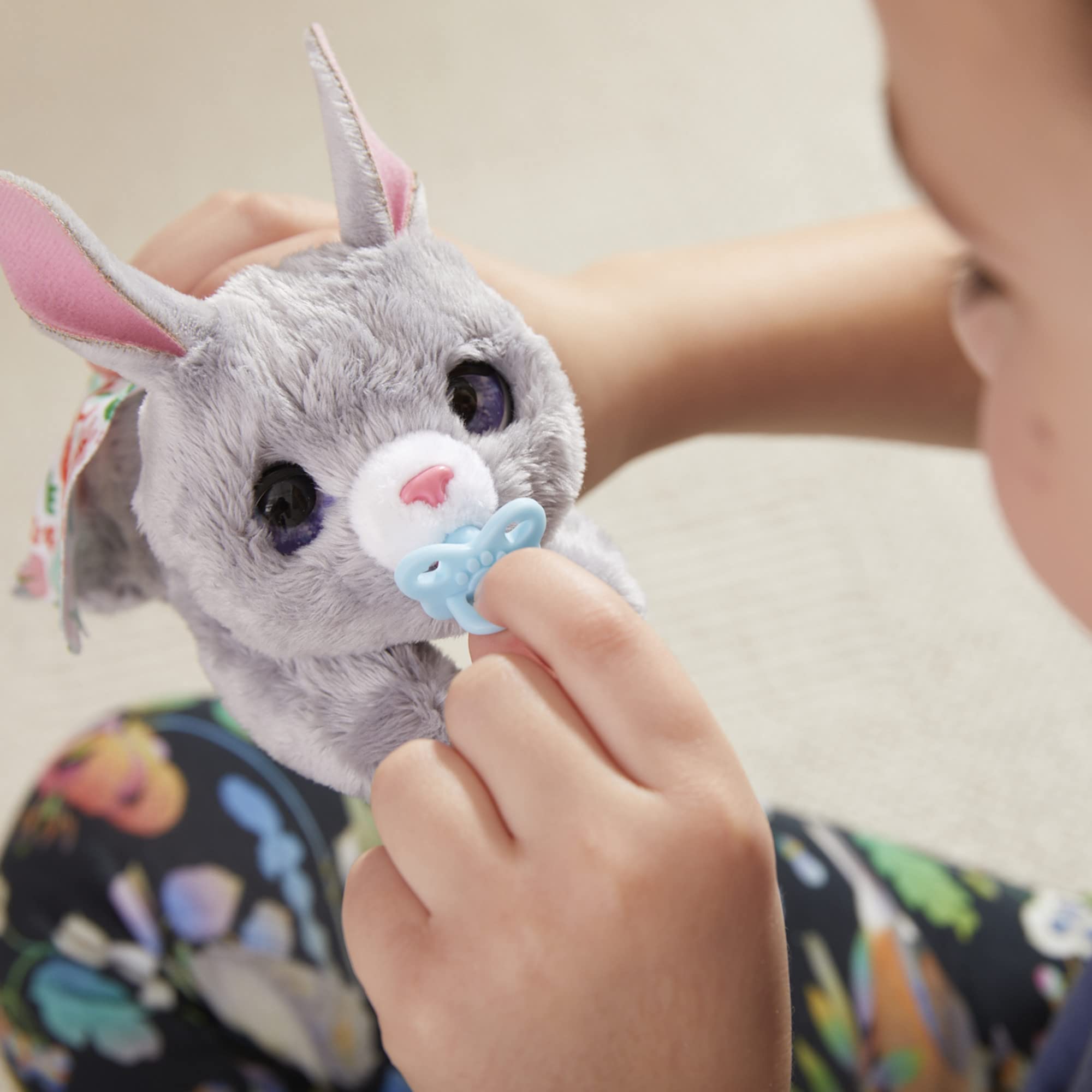 FurReal Hasbro Newborns Puppy Interactive Animatronic Plush Toy: Electronic Pet with Sound Effects and Closing Eyes,for Kids Ages 4 and up