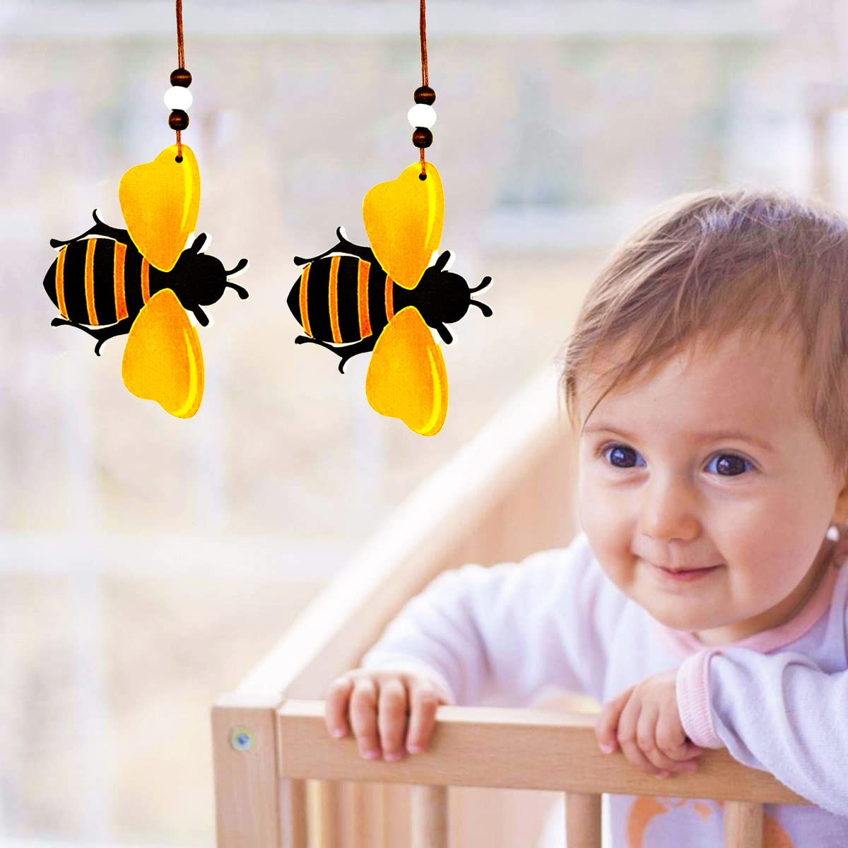Bee Ornaments Wooden Bumble Bees Cutouts Decorations for Tree Tree Tray Wreath Christmas Festival Bee Sign Art Crafts Home Hanging Decor, 3 PCS