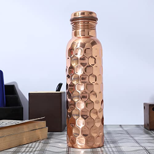 Pure Copper yoga Handmade Diamond Hammered Design Leak Proof Bottle 1000 ML diamond hammered design Copper Bottle Outside Lacquer Coated, inside polish Health Benefit Leak Proof 1000 ml copper bottle.
