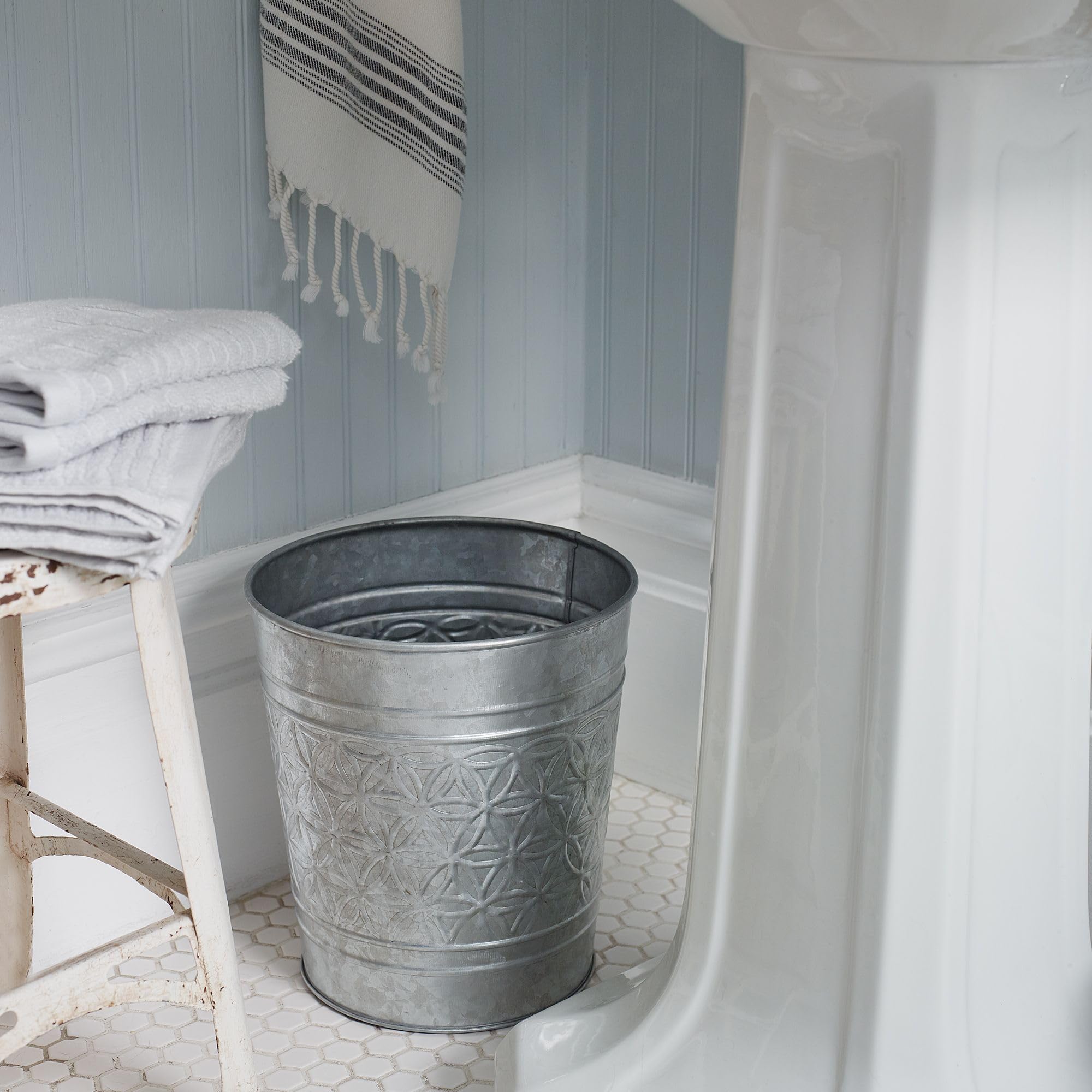 Autumn Alley Farmhouse Bathroom Trash Can, Garbage Can, Round Open Top Garbage Basket Bin for Home Office Rustic Trash Can Cute Decorative Wastebasket, Rustic Bathroom Decor, Galvanized