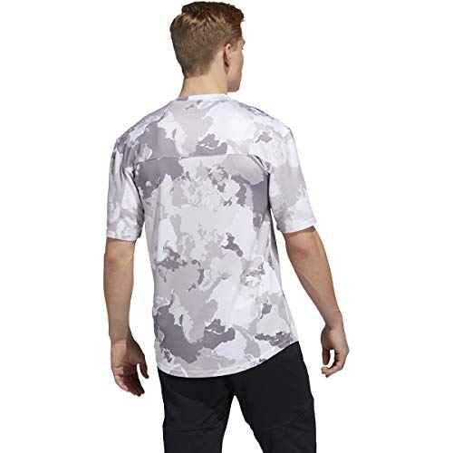 adidas mens Continent Camo City Tee White Small