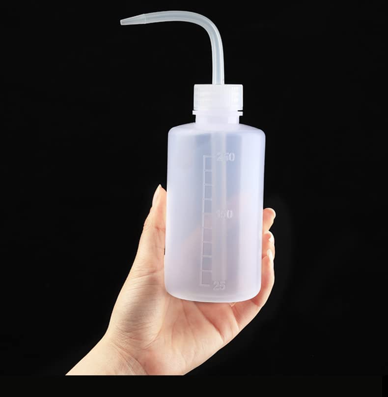 AM RONG MAGIC Plastic Squeeze Bottle, 250ml | 8oz Wash Bottle Chemical, LDPE, Safety, (1 Pack) (250ml, White)