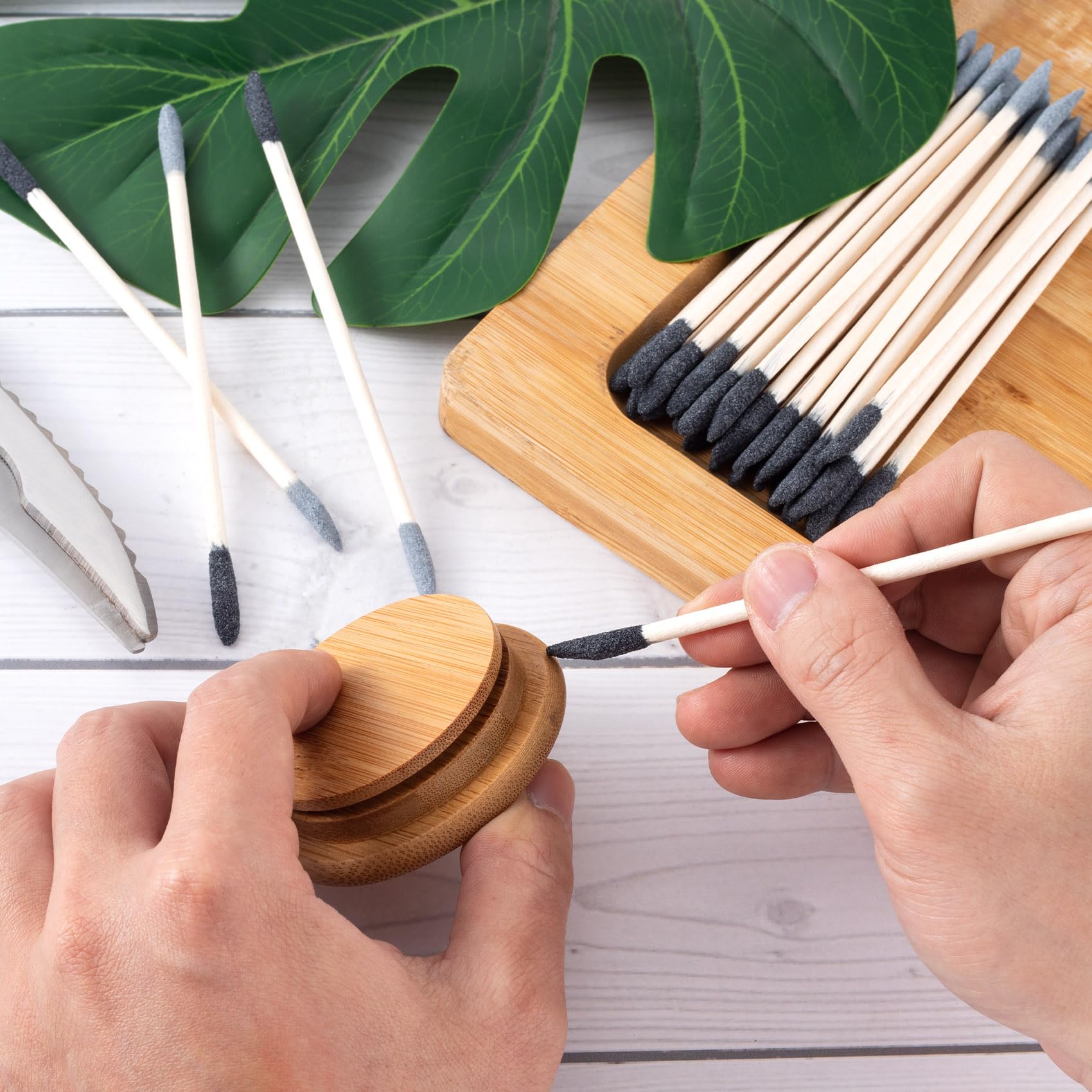 HINZIC 20 Pcs Sanding Sticks 5.5 x 0.2 Inch Double End Matchsticks Sanding Twigs 150/280 Grit Fine Detailing Polishing Tool for Plastic Models Miniatures Wood Hobby Stuffers