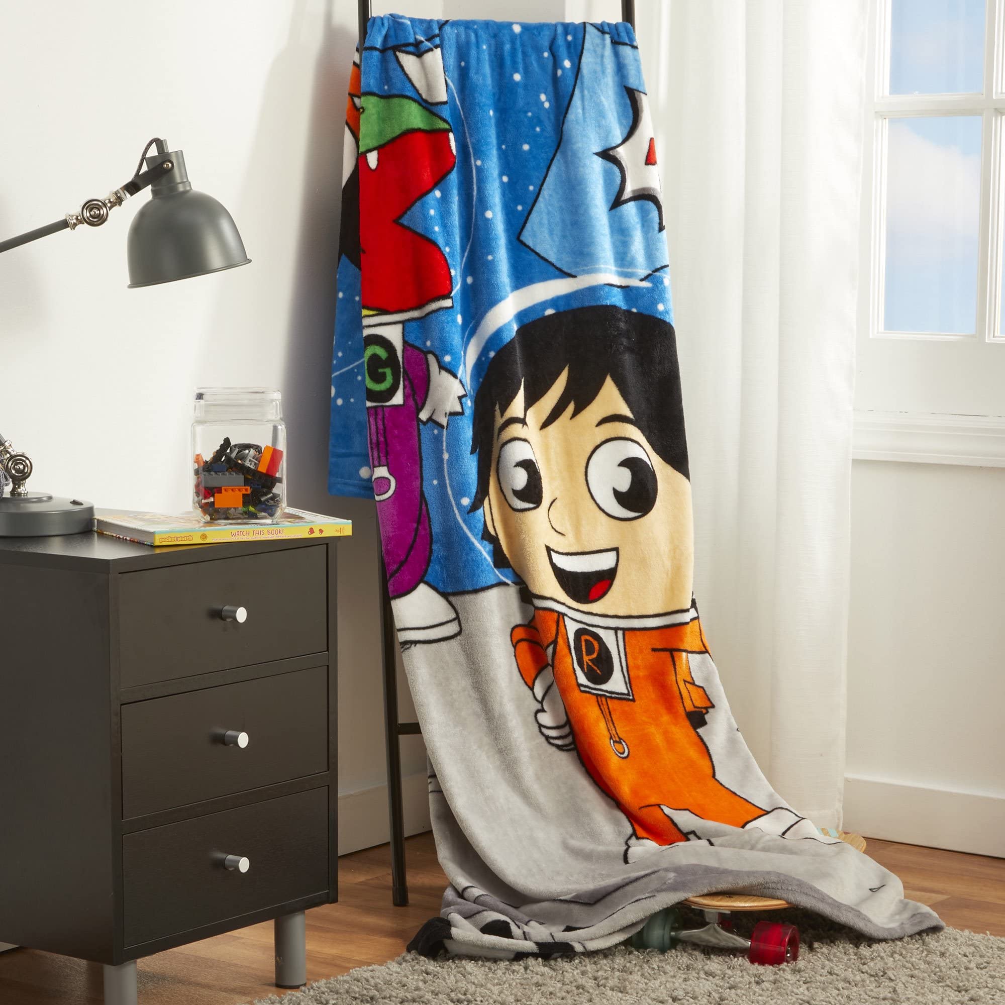 Ryan's World Kids Red Titan Plush Twin/Full Blanket, 62" x 90", Blue, Moon Walk
