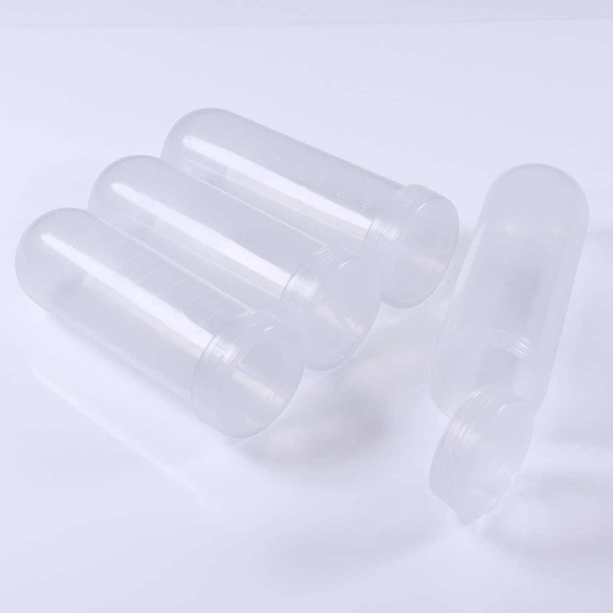 BIPEE Centrifuge Tubes100 ml Higher Quality Conical Test Tubes, Round-Bottomed centrifuge Tube, Test Tubes with caps, Plastic Container with Graduated and Write Marks (30pcs, 100ml)
