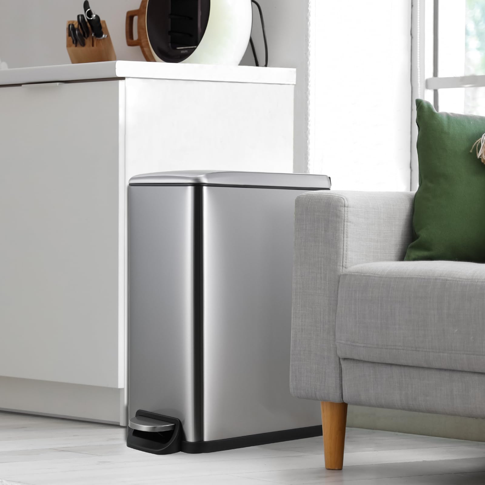 Arlopu 13.2 Gal Slim Kitchen Trash Can with Lid, 50L Stainless Steel Garbage Can, Large Kitchen Rubbish Can, Step Trash Bin w/Foot Pedal and Inner Bucket, Bathroom Trash Can Airtight,Silver