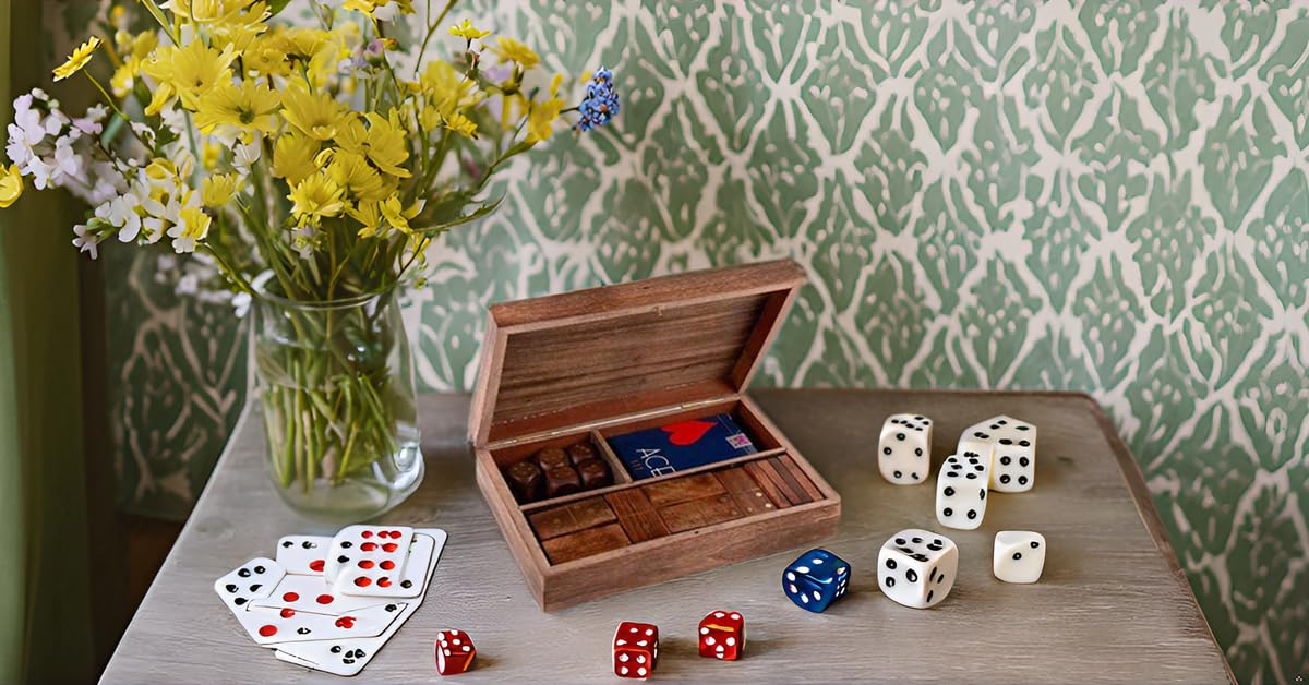 Great Gift Ideas Wooden Playing Card Box with 5 Dice & 28 Dominoes Tiles Game Set Deck Pack Case Holder Storage Accessories Organizer with Playing Cards Classic Table Game