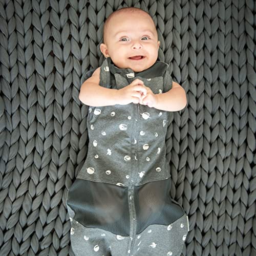 Happiest Baby Sleepea 5-Second Swaddle - 100% Organic Cotton Baby Swaddle Blanket - Doctor Designed Promotes Healthy Hip Development (Graphite Planets, Small)