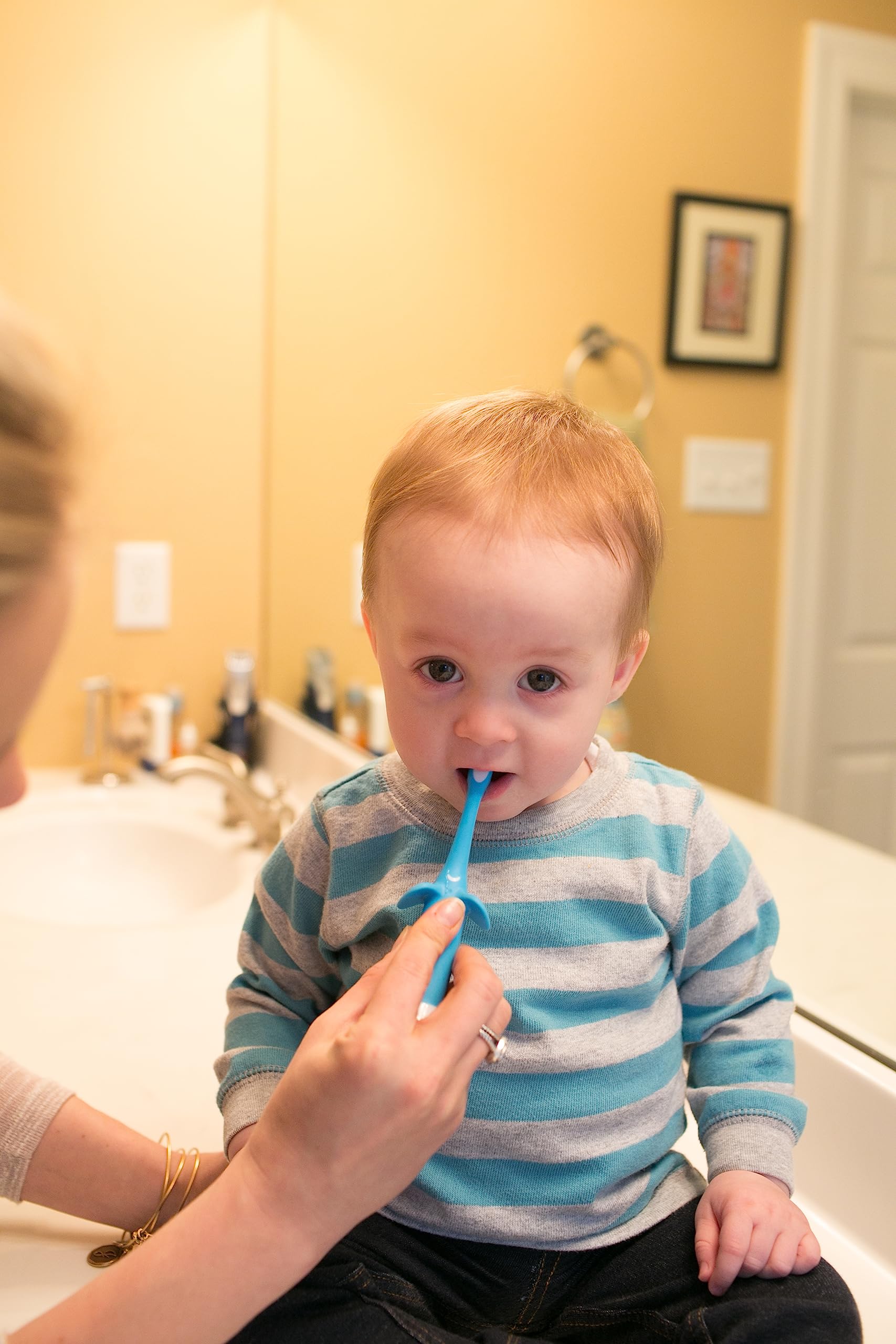 Dr. Brown's Infant-to-Toddler Toothbrush Set, Blue