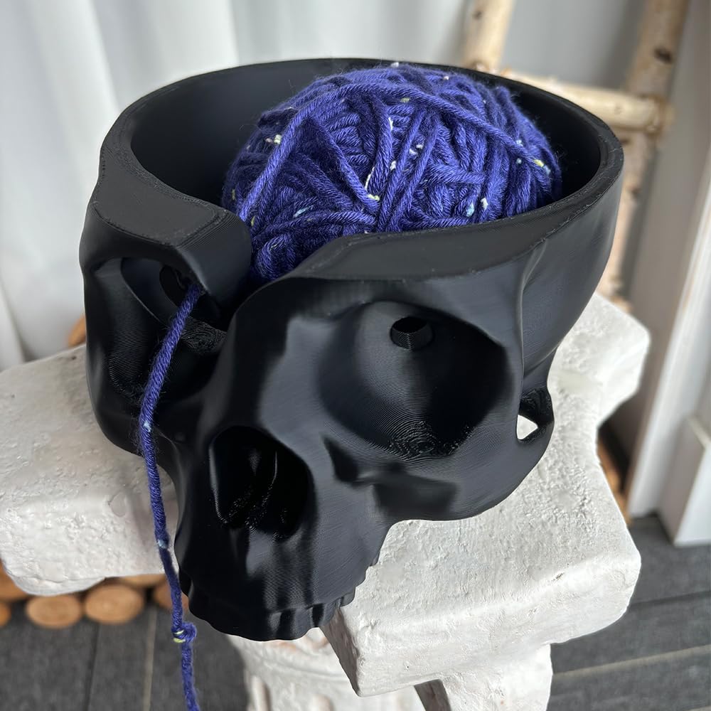 AXICIR Skull Head Bone Crochet Yarn Bowl Holder For Crocheting Knitting Accessories 3d Printed Halloween Decor (White)