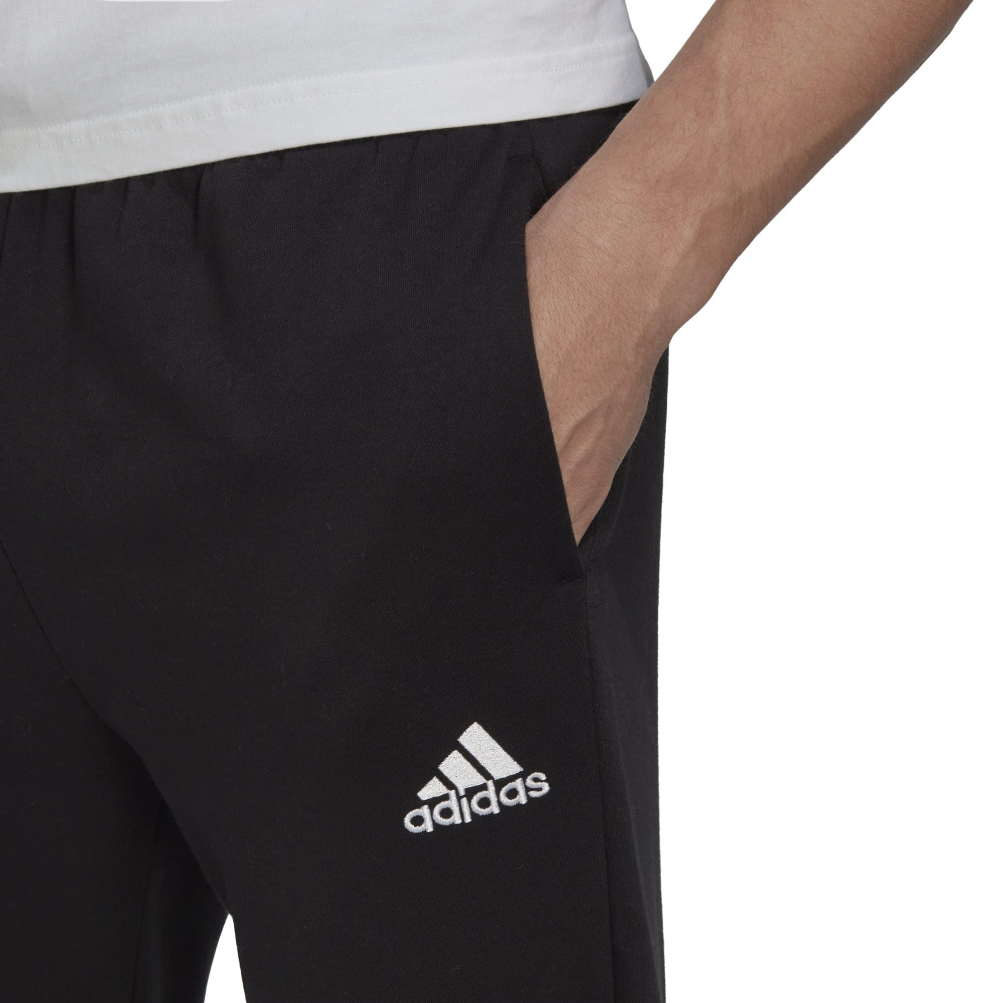 adidas Men's Essentials Fleece Regular Tapered Pants, Black/White, Medium