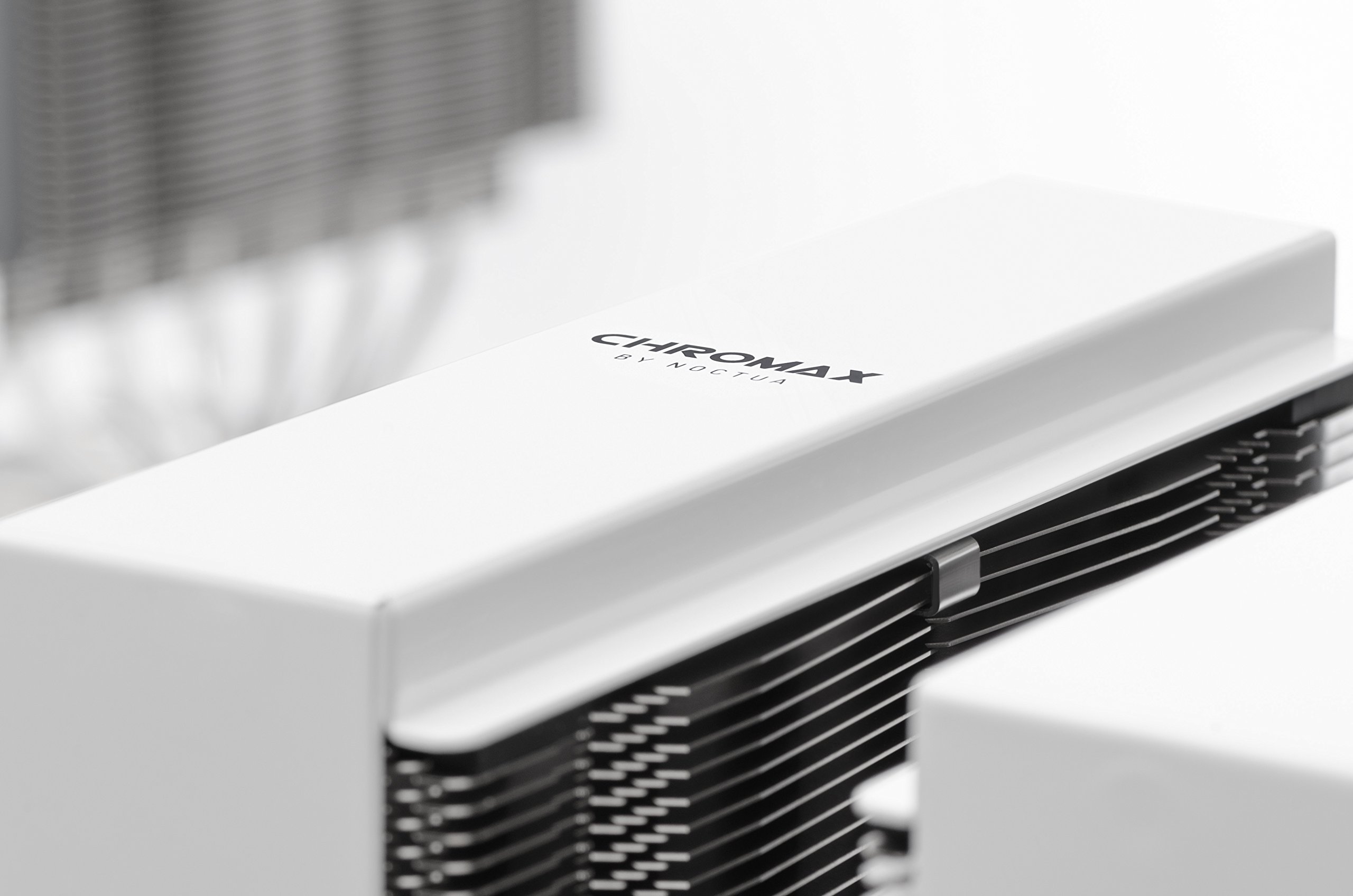 Noctua NA-HC4 chromax.White, Heatsink Cover for NH-D15, NH-D15S & NH-D15 SE-AM4 (White)
