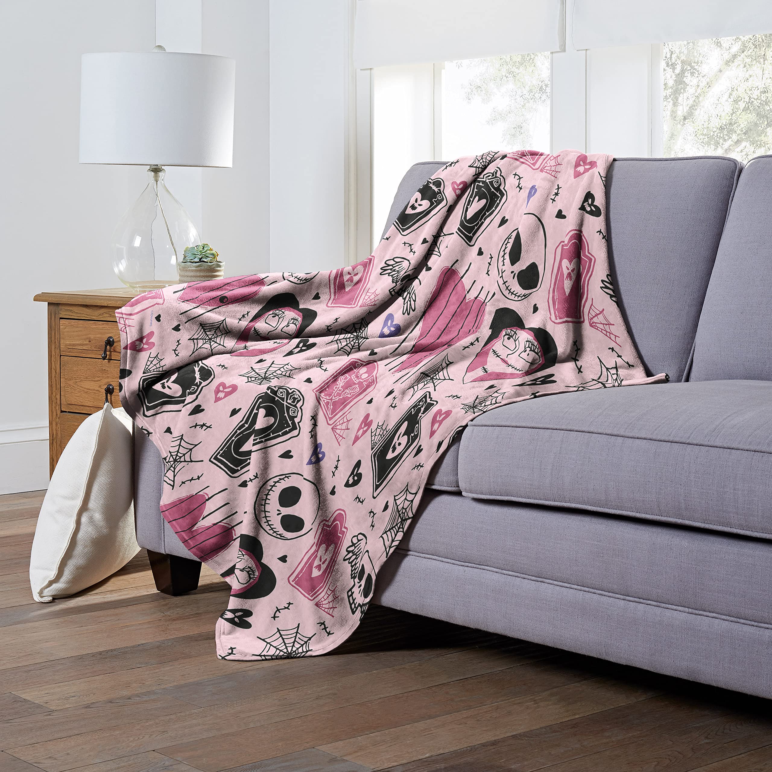 Northwest Nightmare Before Christmas Silk Touch Throw Blanket, 50" x 60", Valentines Pattern