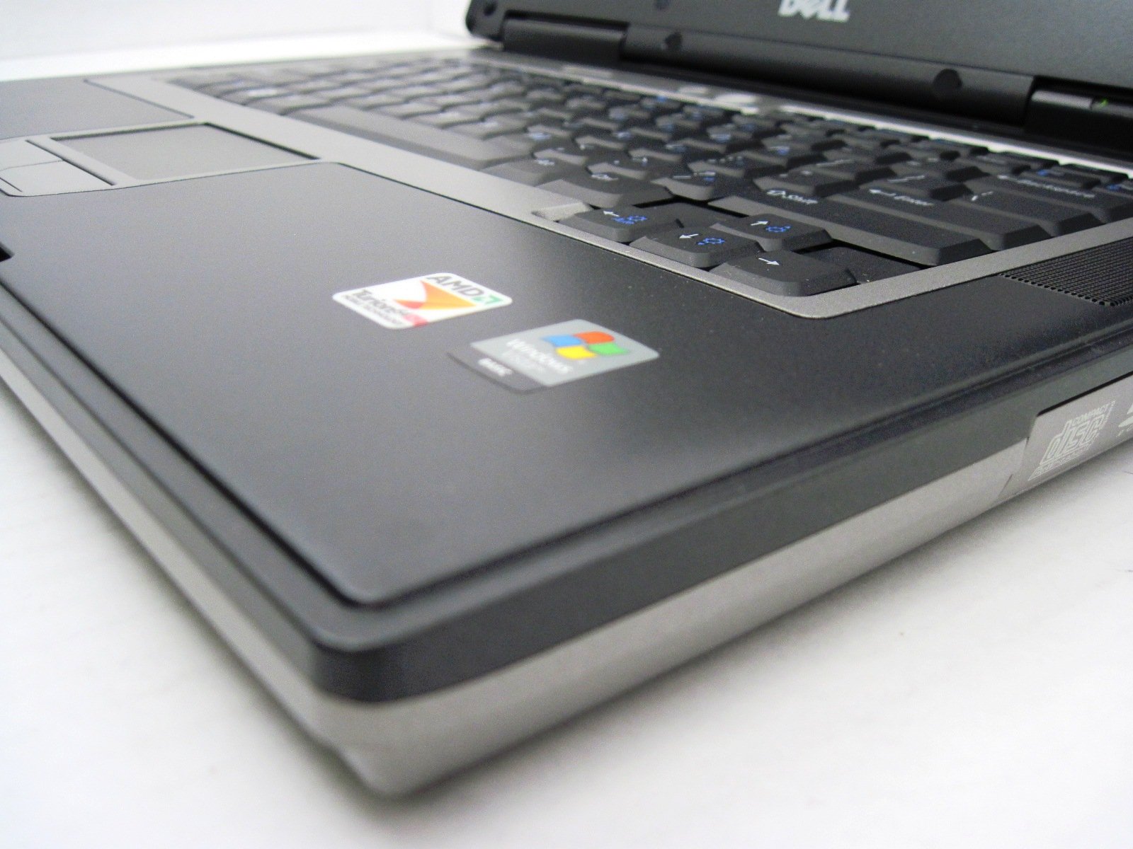 DELL Latitude D531 Laptop with 1.8GHz Dual Core CPU, 2GB RAM, 80GB Hard Drive, DVD/CDRW Optical Drive, Built-In Wifi, and Windows Vista Business