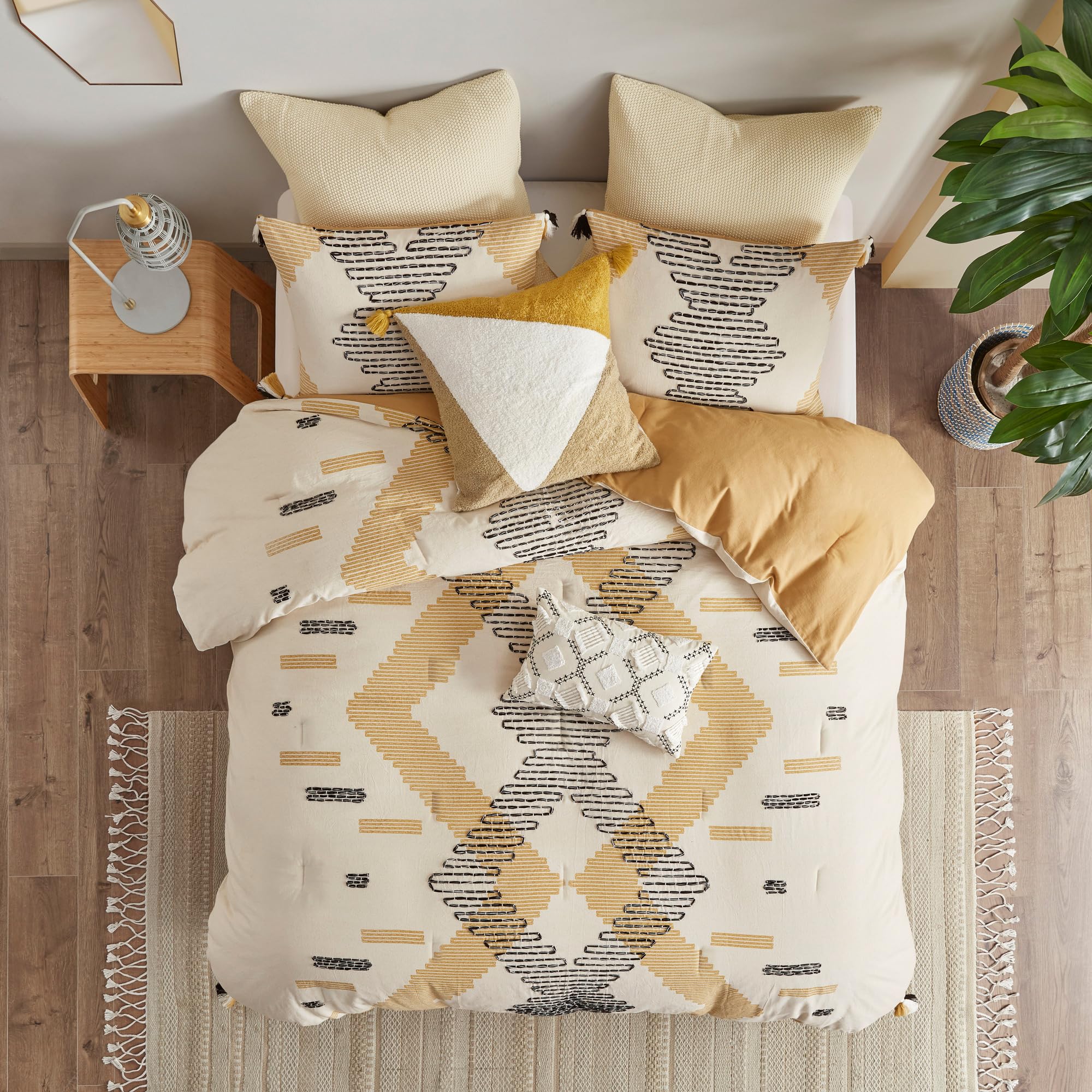 INK+IVY Queen Duvet Cover Set, Southwestern Geometric with Decorative Embroidery, Boho Duvet Set Queen, Pre-Washed Cotton Duvet Queen Set Bedding Cover, 2 Shams, Arizona, Full/Queen Yellow 3 Piece