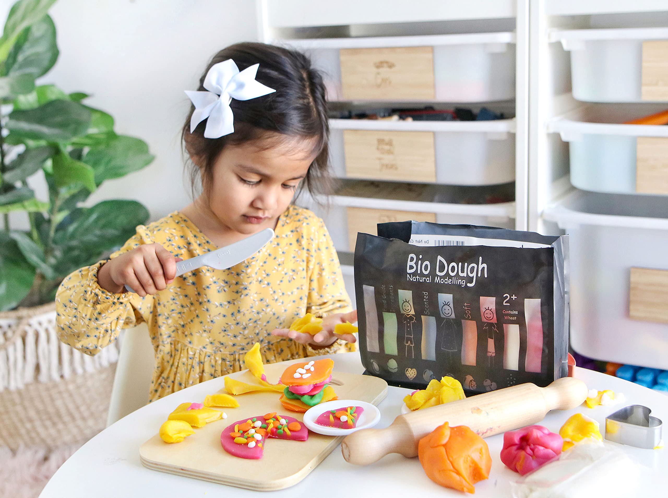 Bio DoUgh Natural Play Dough - Handmade in Australia - Scented, Non-Toxic & Reusable Modeling Dough for Kids - Food Grade Ingredients - Perfect for Creative Play, Arts & Crafts | 39.7oz (9 Colors)