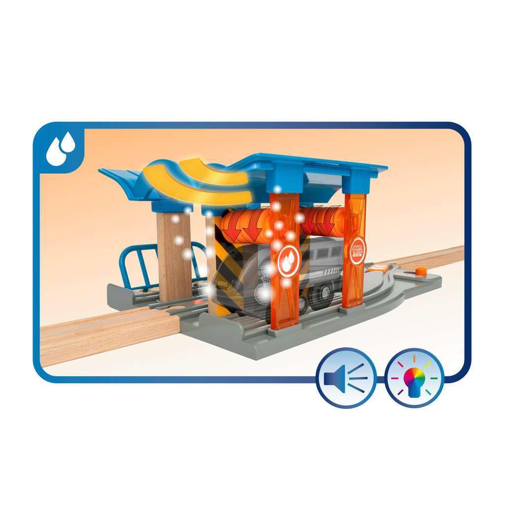 BRIO 33975 Smart Tech Sound Train Service Station