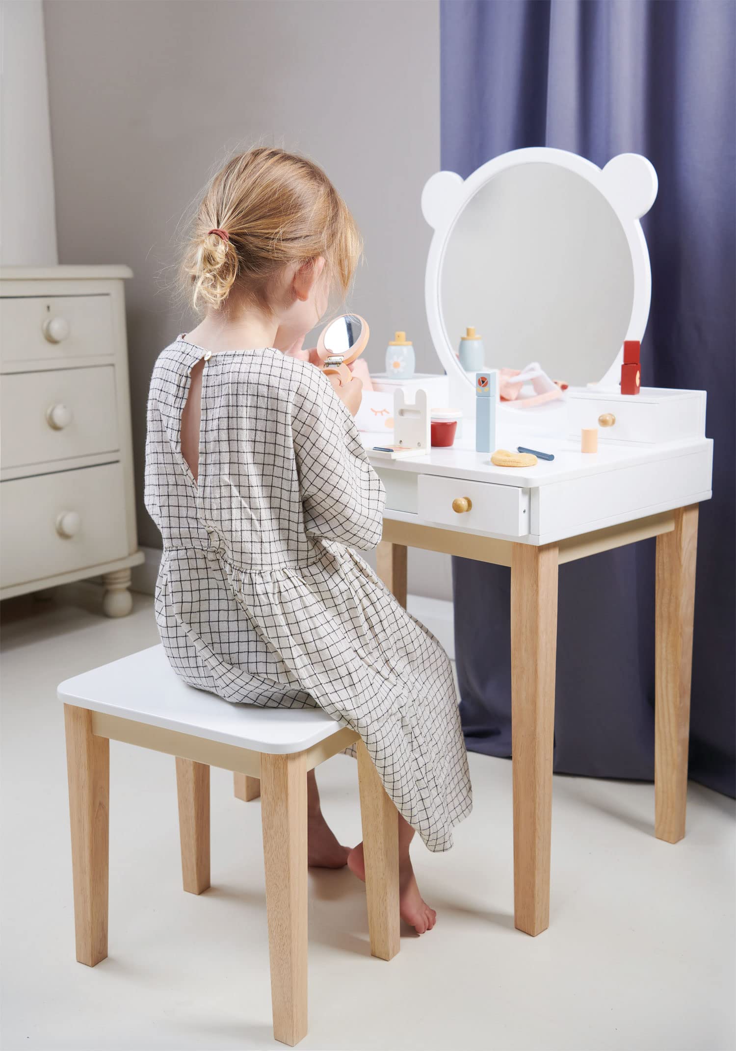 Tender Leaf Toys - Forest Dressing Table - Stunning Wooden Dressing Table and Stool Set - Storage Galore with Large Mirror for Boys and Girls, Enhances Creative Play - Age 3+