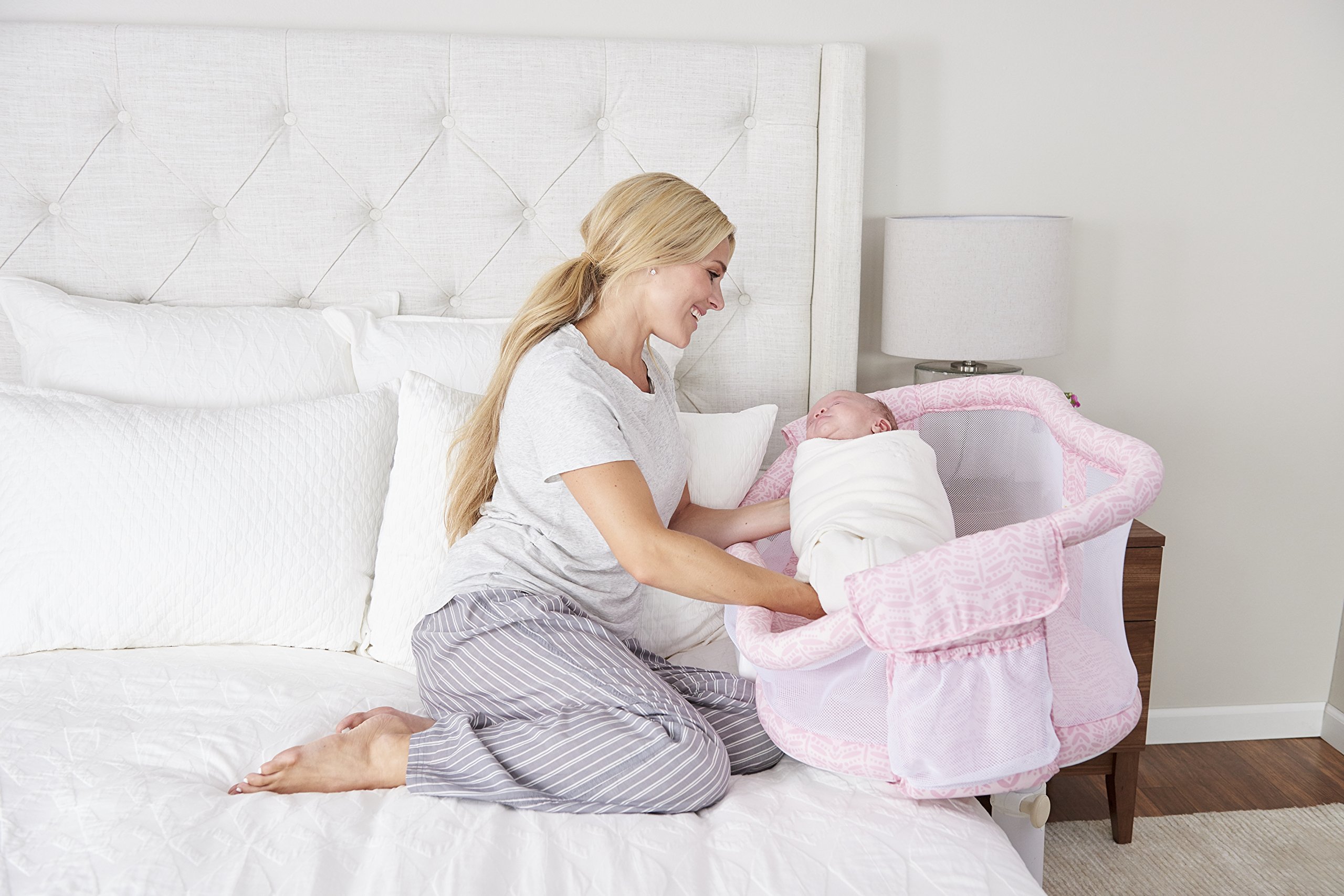 Halo Bassinest Swivel Sleeper Premiere Series Bassinet, Rose Leaf