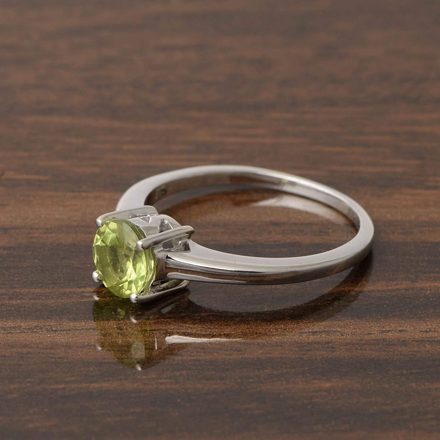 925 Sterling Silver Green Peridot Solitaire Women Ring (1.00 Ct, 6MM Round, Gemstone Birthstone) (Sterling Silver, 8)