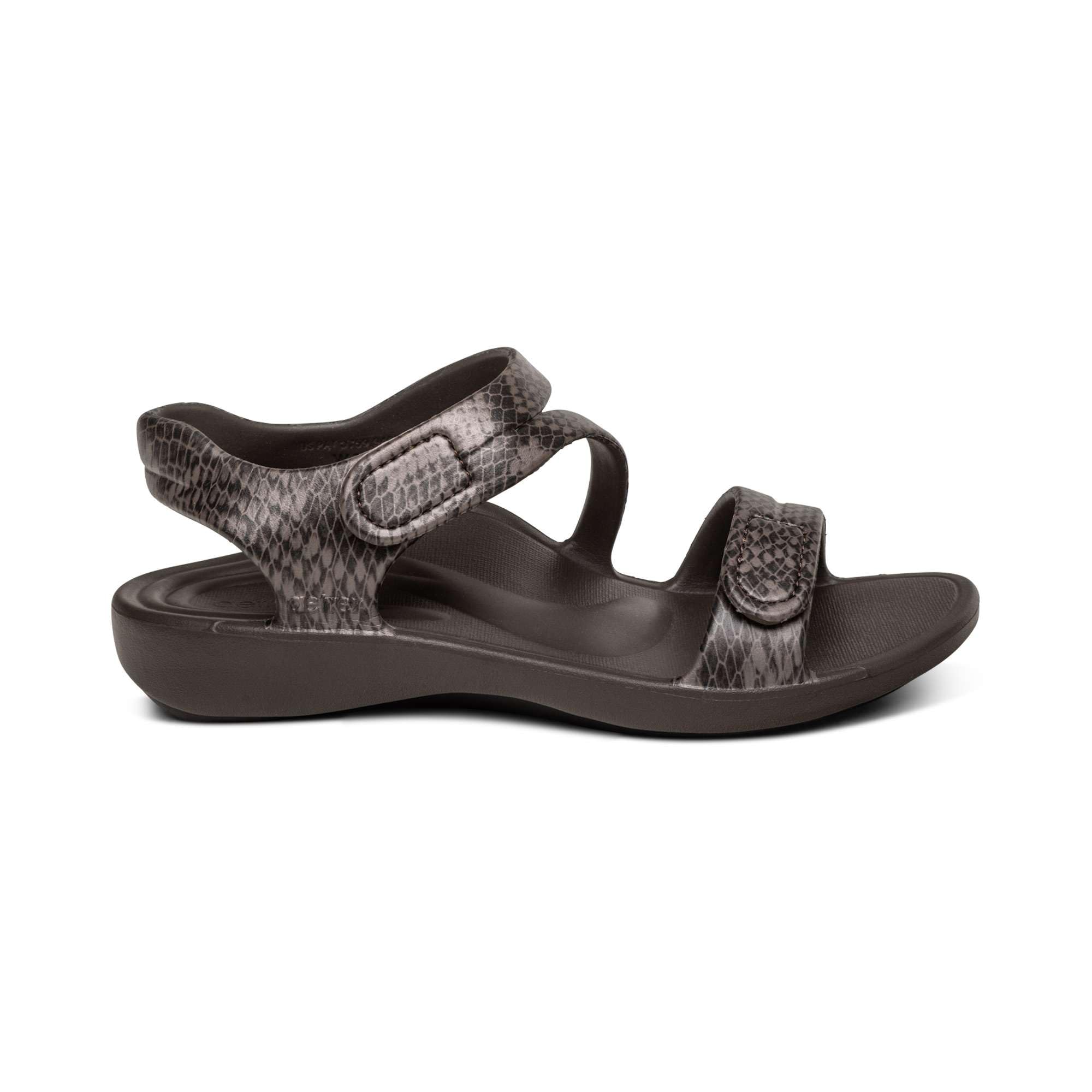 Aetrex Jillian Water-Friendly Sport Sandals for Women - Adjustable Strap Comfort Womens Sport Sandals for Beach Summer