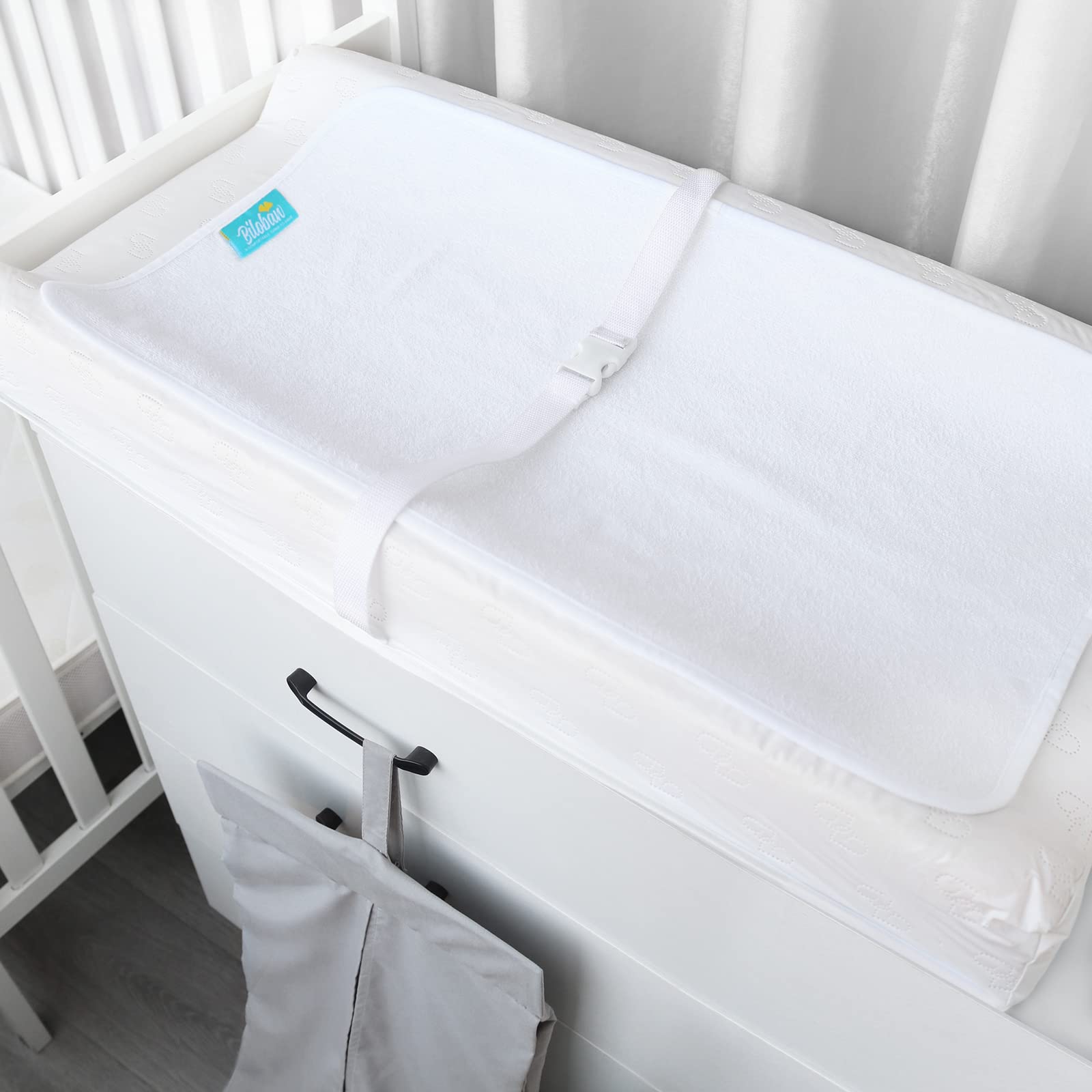 5 Count Changing Pad Liner, Larger Changing Pad Cover 28" X 15", Cotton Flannel, Absorbent & Skin-Friendly (Solid Improved Thickness)/ Bassinet Sheets for Boys and Girls (33" x 20") 4 Pack