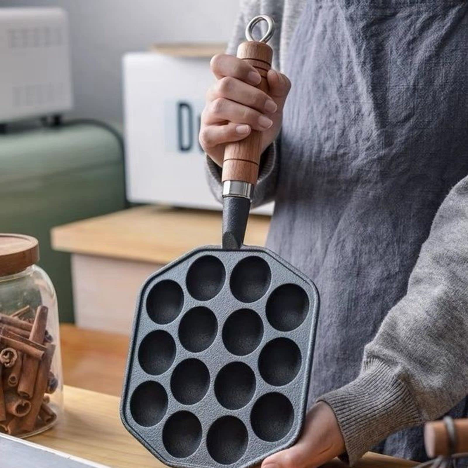Fdit 14 Hole Takoyaki Pan,Avoid Sticking Cast Iron Octopus Meatball Maker with Removable Handle Suitable for Home Pancake Baking