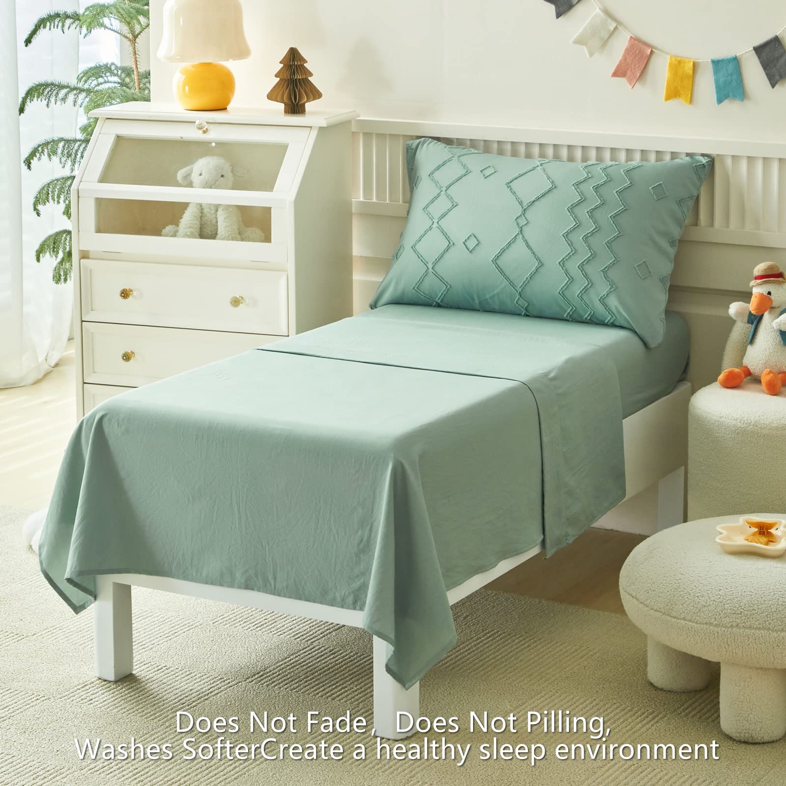 AIKASY Toddler Bedding Set 4 Pieces Super Soft Comforter Set, Shabby Boho Bohemian Design for Boys and Girls(Ruffle Fringe Comforter, Flat Sheet, Fitted Sheet and Pillowcase)- Green