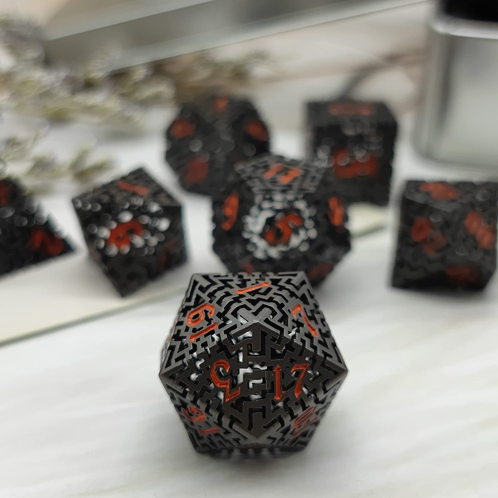 DND Metal Hollow Dice 7 Piece Set - (Free Metal Box) Maze Polyhedron Dice Suitable for Board Game RPG Math Teaching Warhammer MTG Game Dice (Pearl Gun)