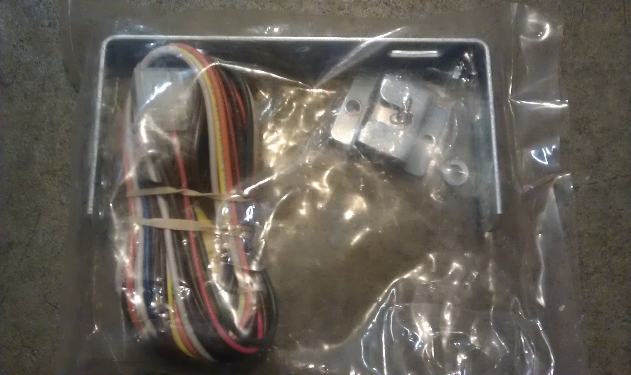Federal Signal Electronic Siren, 11 to 15 VDC