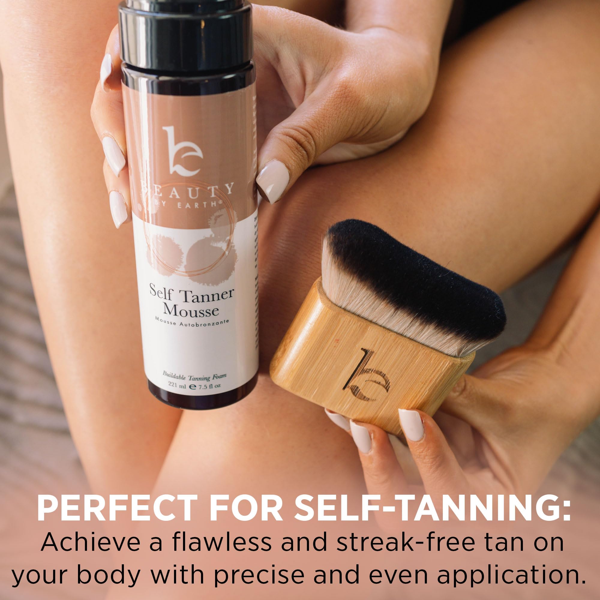 Beauty by Earth Self Tanner Brush - Kabuki Brush for Body, Foundation Brush Makeup Brush for Fake Tan, Sunless Tanner Makeup Brushes, Self Tanning Mitt for Self Tan, Self Tanning Mousse Blending Brush