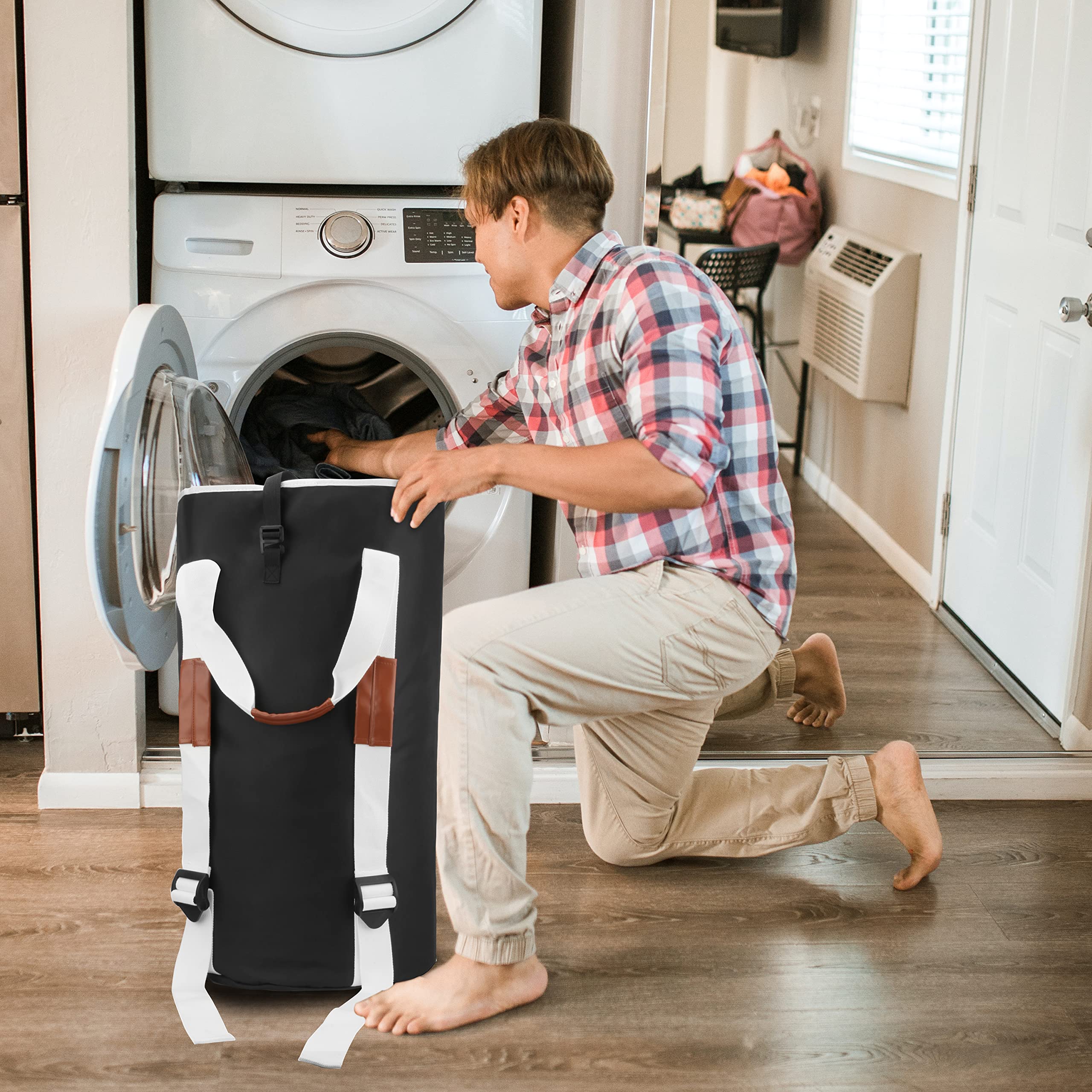 Backpack Laundry Bag - 115L Laundry Bag Backpack Heavy Duty Extra Large with Shoulder Straps and Drawstring Closure - Durable Laundry Bag for Laundromat, College Dorm, Travel, Camping (115L-Black)