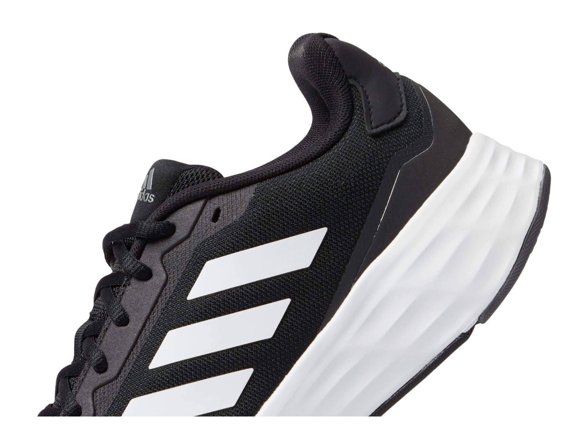 adidas Women's STARTYOURRUN Running Shoe, Black/White/Carbon, 8