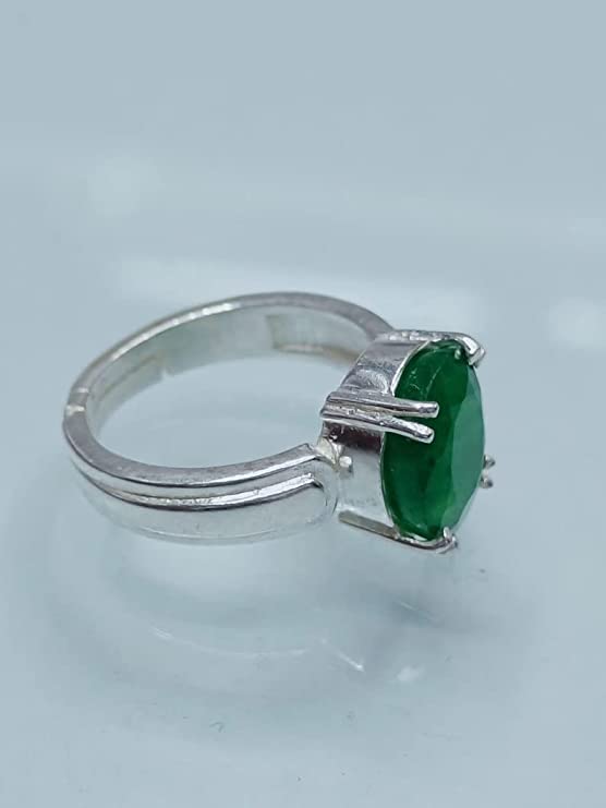 ADITYA JEWELS 5.25 Ratti Green Emerald Engagement Ring For Women, Promise Ring, Wedding & Christmas Ring
