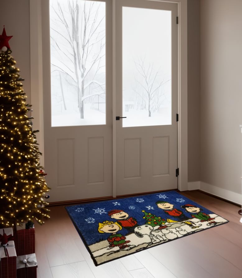 Nourison Peanuts Characters Accent Rug, Holiday Caroling Around the Tree, Area Rug, 18 x 30 Inches