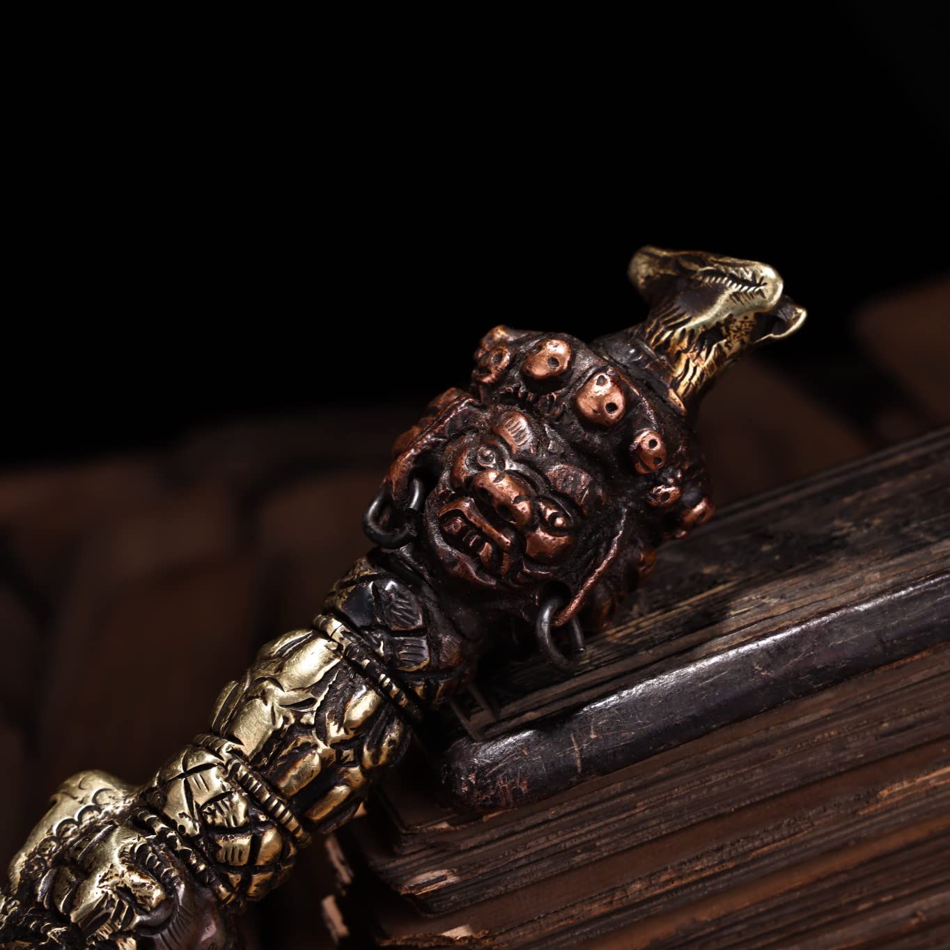 8" Tibetan Temple Collection Old Bronze Horse Head Mahakala Head Skull Head Dorje Vajra Phurpa Tiantie tip Town House Exorcism