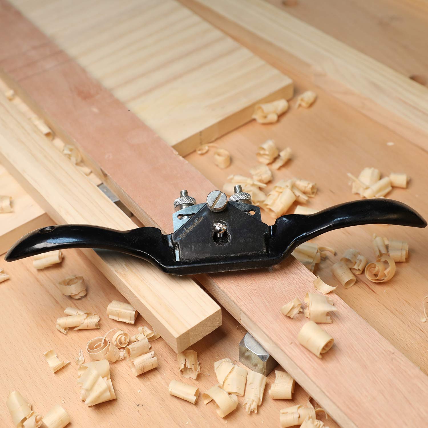 Amazon Basics 10-Inch Adjustable Precision Woodworking Spokeshave with Flat Base and Metal Blade