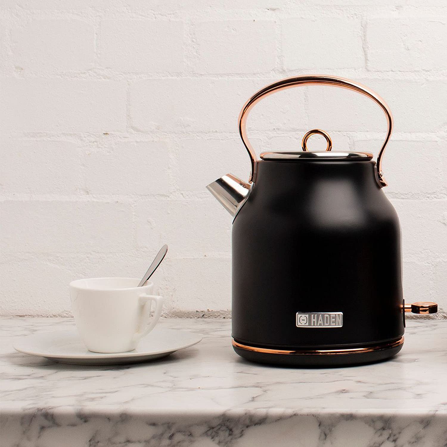 Haden Heritage Series Stainless Steel Electric Water and Tea Kettle & 4 Slice Wide Slot Stainless Steel Toaster Kitchen Bundle Set, Black and Copper