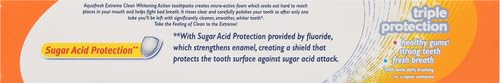 Aquafresh Extreme Clean Whitening Action Fluoride Toothpaste for Cavity Protection, 5.6 ounce