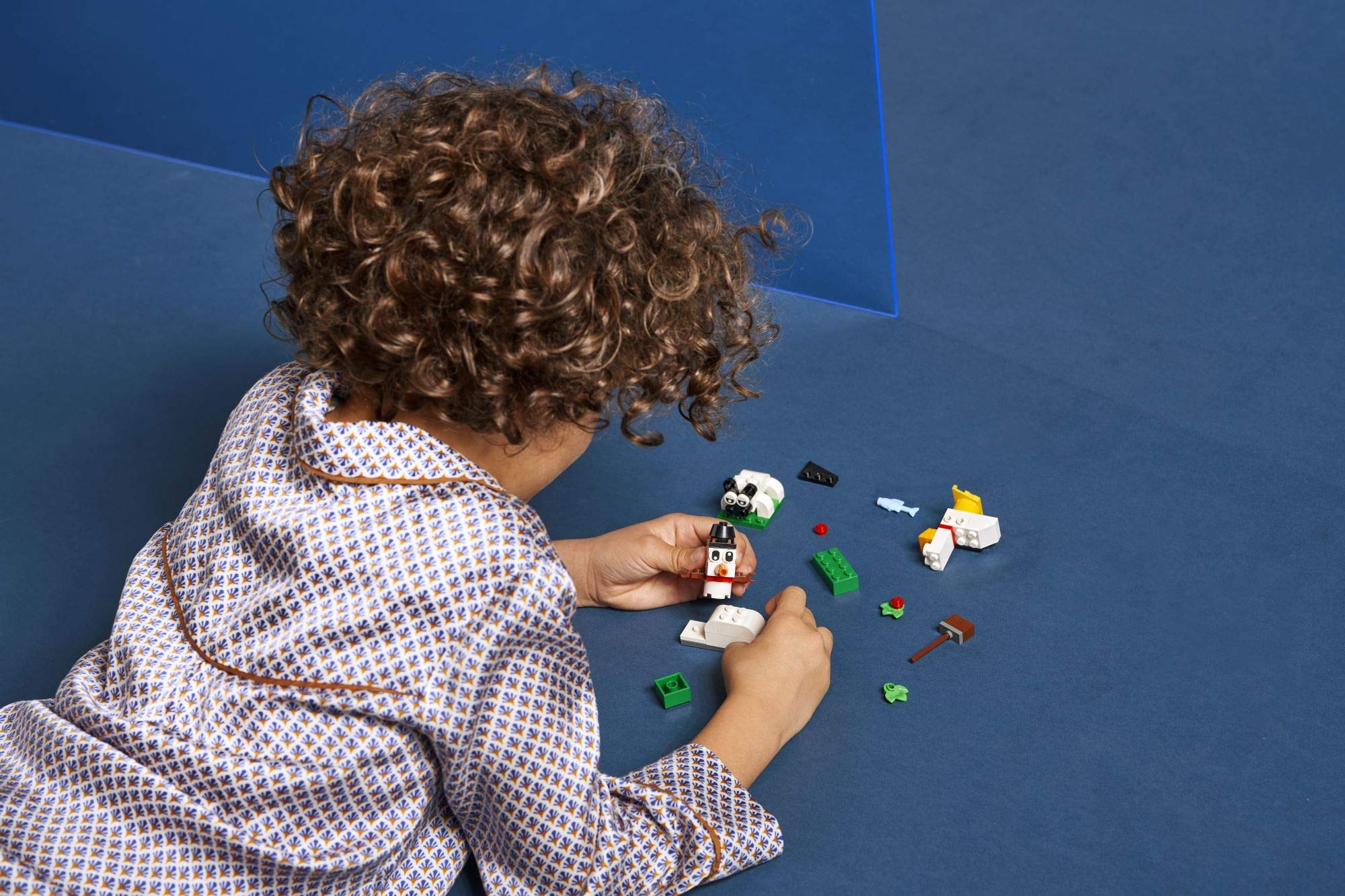 LEGO Classic Creative White Bricks 11012 Building Kit; Toy Building Set for Creative Play with 3 Build Ideas, Including a Snowman, Sheep and Seagull; Great for Kids Aged 4 and Up, New 2021 (60 Pieces)
