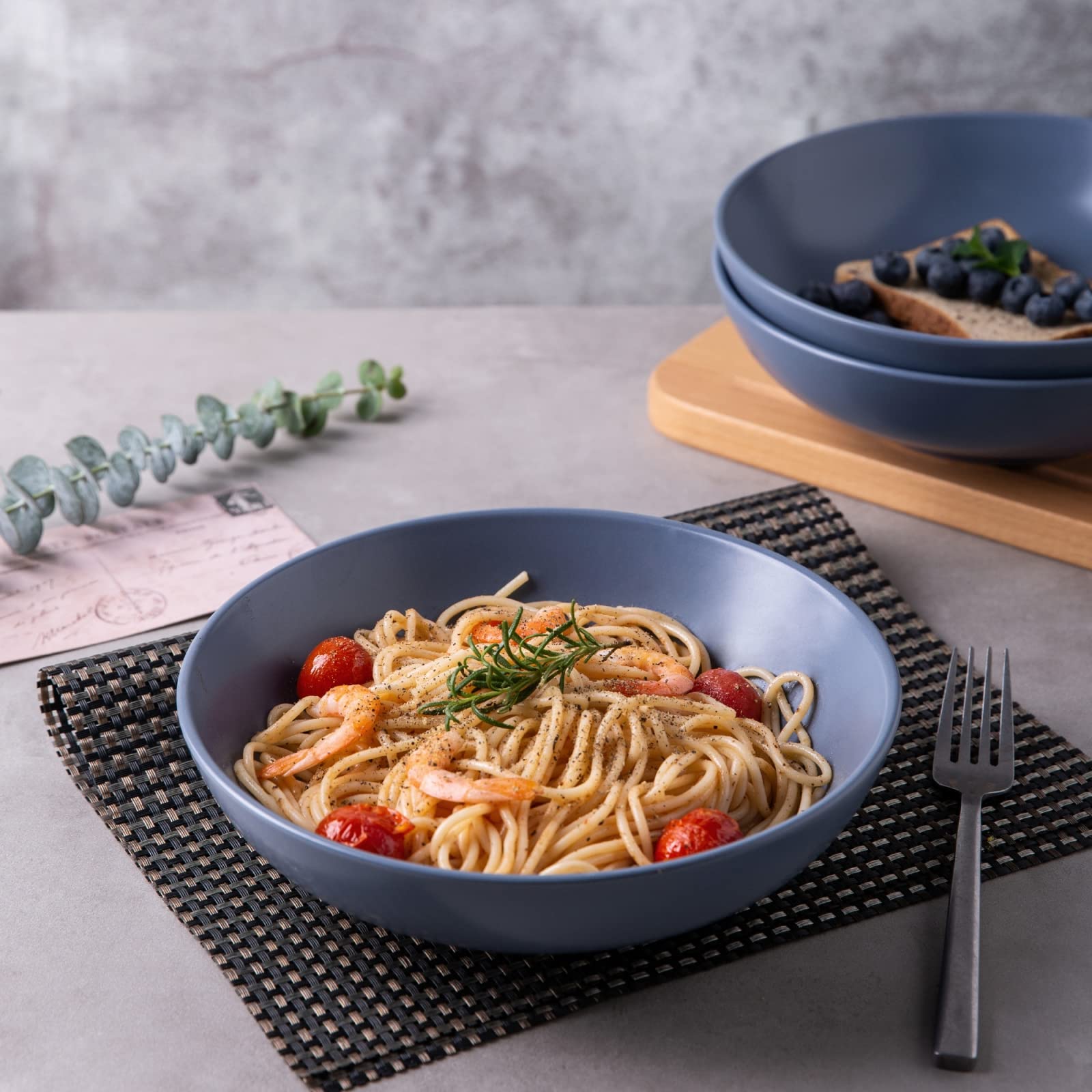 AmorArc 8.75‘’ Large Pasta Bowls, 42 ounce Wide Stoneware Bowls Set of 4 for Kitchen, Deep Bowls for Pasta/Salad/Fruit/Otmeal/Soup, Microwave&Dishwasher Safe-Matte Blue
