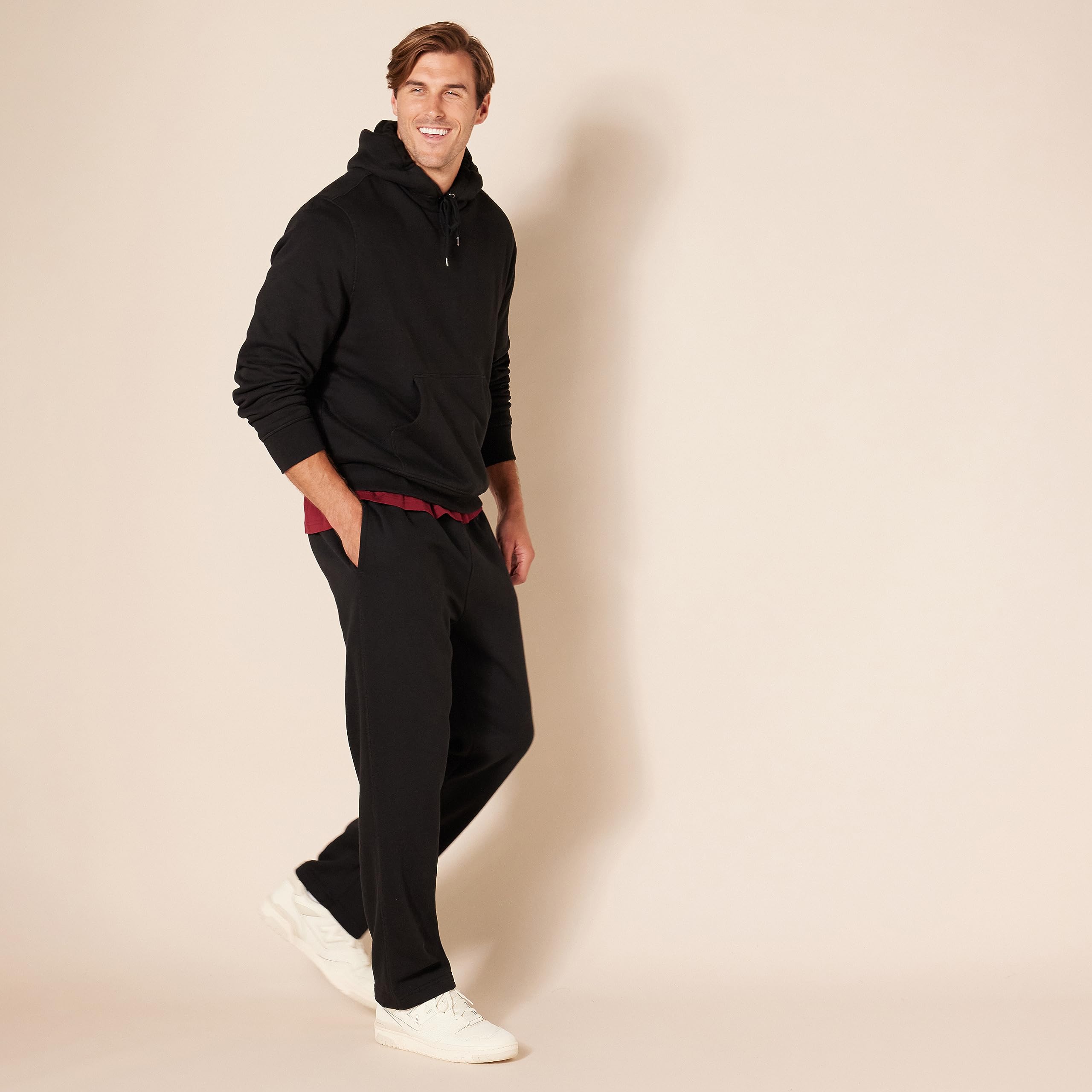 Amazon Essentials Men's Sherpa-Lined Pullover Hoodie, Black, Large