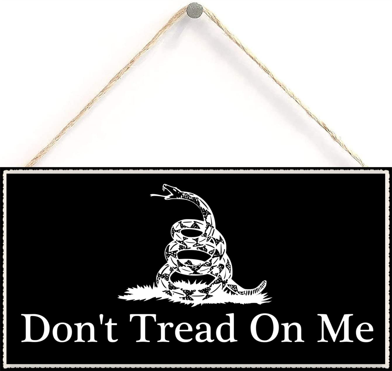 Dont Tread on Me Garden Sign Decorative Wood Sign Home Decor,Wall Art，6 inch by 12 inch Hanging Sign
