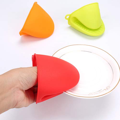 AkoMatial Heat Resistant Mini Glove Clip Durable Silicone Anti-scalding Anti-Slip Baking Kitchen Tool Mitts Grip Oven Pot Holder