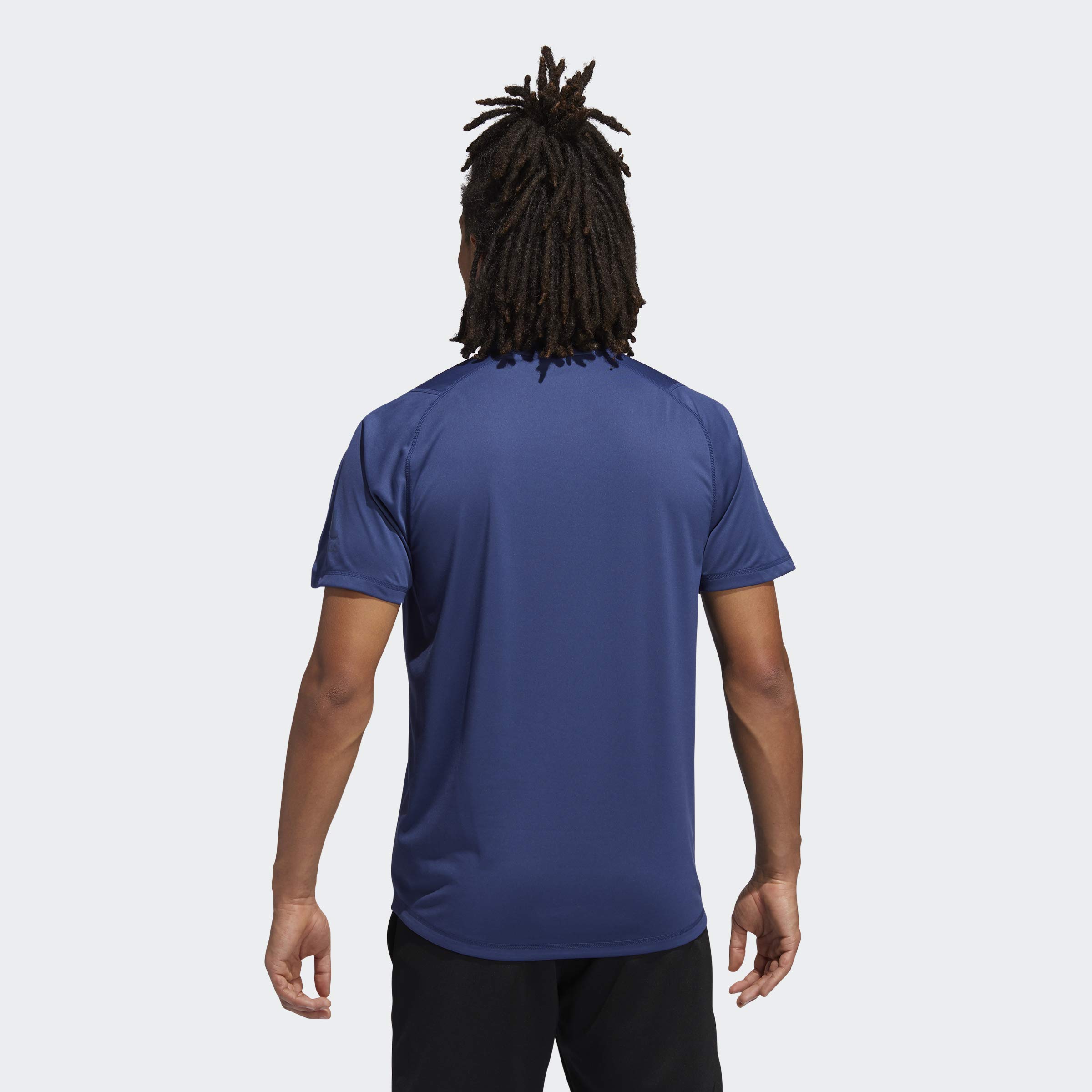 adidas Men's Freelift_Sport Graphic Tee Badge of Sport Tech Indigo Small