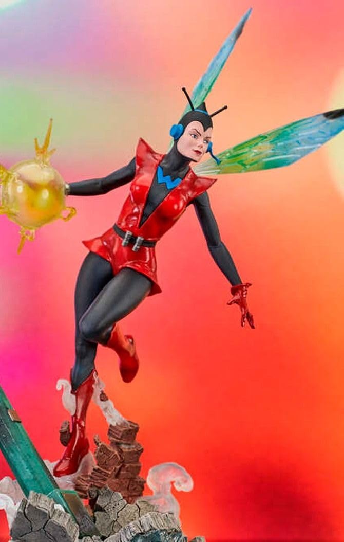 Diamond Select Toys Marvel Gallery: Wasp PVC Statue, Multicolor, 13 inches