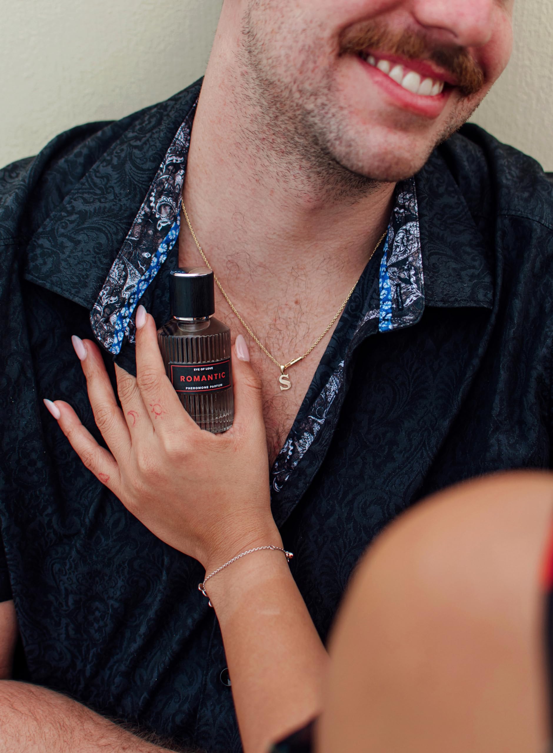 Eye Of Love Romantic Pheromone Cologne for Men - Exudes Confidence & Charm - 50ml Deluxe Parfum - Amplify Your Natural Allure with Long-Lasting Fresh Scent