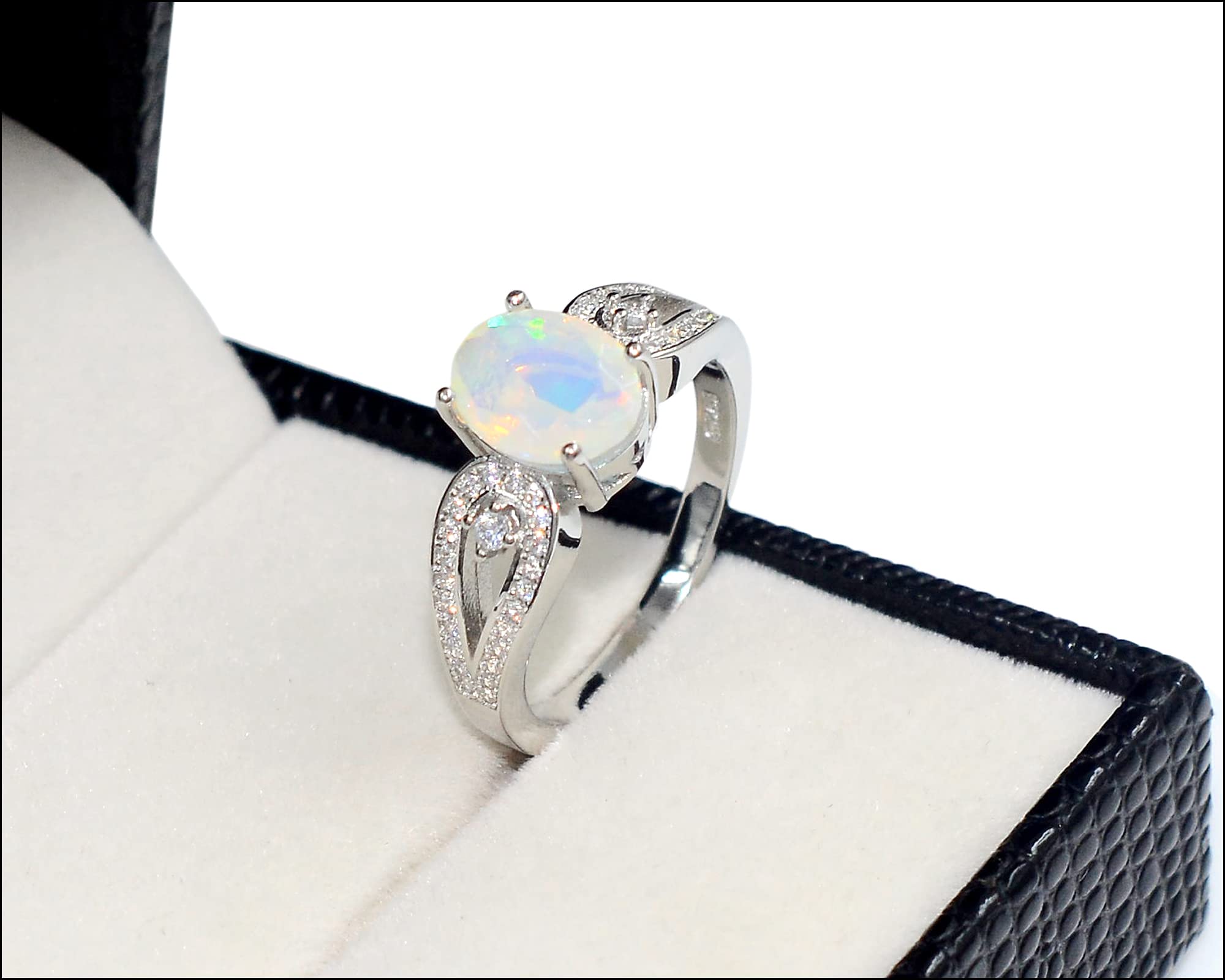 925 Sterling Silver Natural Ethiopian Welo Cut Opal 9X7 MM Oval October Birthstone Solitaire Unisex Proposal Ring For Engagement Gift (Rhodium Plated Silver, 7.5)